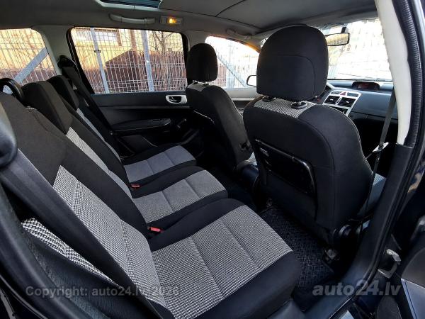 Пежо 307 2006 в Тарту на AUTOMOTO.COM.LV Черный Пежо 307 2006 в Тарту, объемом двигателя 1.60 л и пробегом 360 тыс. км за 990 €, фото 7 на AUTOMOTO.COM.LV