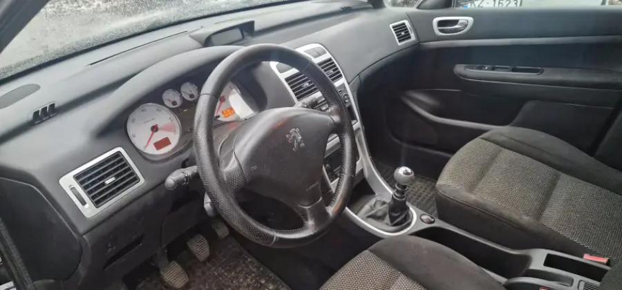 Melns Peugeot 307 2007 Valmiera, ar dzinēja tilpumu 2.00 L un nobraukumu 234 tūkst. km par 1500 €, foto 3 vietnē AUTOMOTO.COM.LV