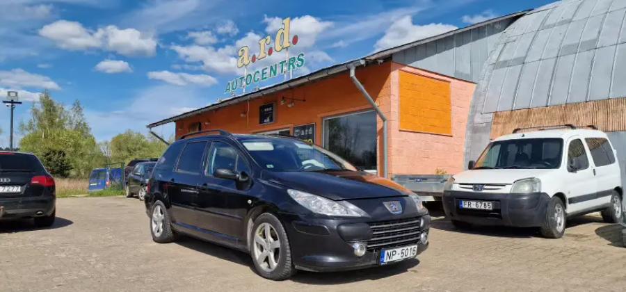 Melns Peugeot 307 2007 Valmiera, ar dzinēja tilpumu 2.00 L un nobraukumu 234 tūkst. km par 1500 €, foto 6 vietnē AUTOMOTO.COM.LV