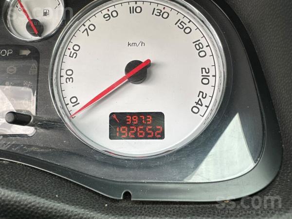 Черный Пежо 307 2007 в Рига, объемом двигателя 1.60 л и пробегом 193 тыс. км за 1850 €, фото 7 на AUTOMOTO.COM.LV