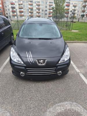 Черный Пежо 307 2007 в Даугавпилс, объемом двигателя 2.00 л и пробегом 297 тыс. км за 600 €, фото  на AUTOMOTO.COM.LV