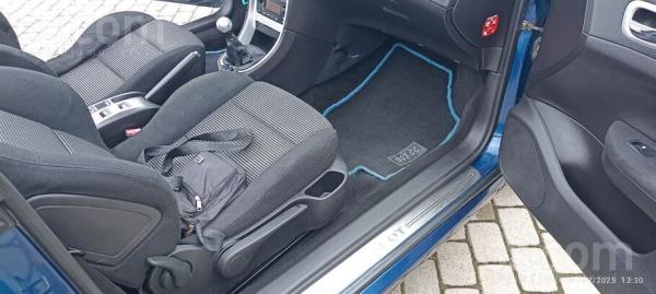 Blue Peugeot 307 2005 in Riga, with an engine capacity of 2.00 L and mileage of 194 thousand km for 1590 €, photo 8 on AUTOMOTO.COM.LV
