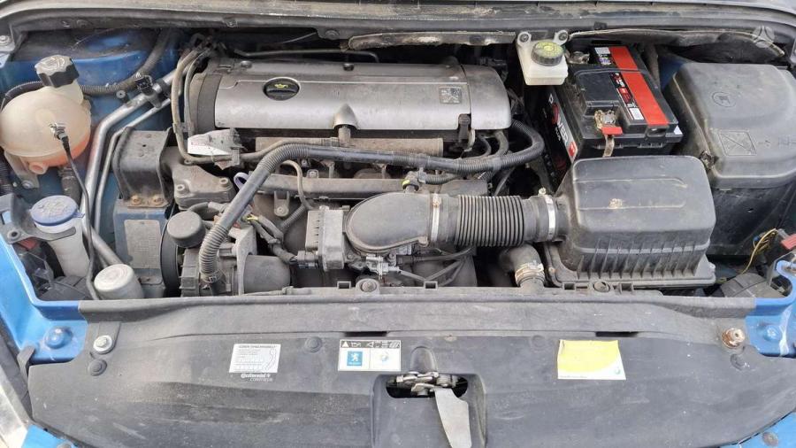 Blue Peugeot 307 2005 in Marijampole, with an engine capacity of 2.00 L and mileage of 157 thousand km for 1499 €, photo 14 on AUTOMOTO.COM.LV