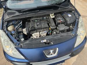 Blue Peugeot 307 2006 in Vilnius, with an engine capacity of 1.60 L and mileage of 167 thousand km for 2200 €, photo 16 on AUTOMOTO.COM.LV