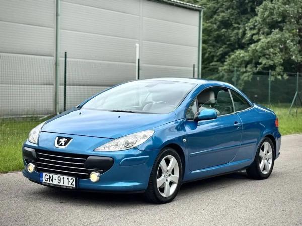 Blue Peugeot 307 2007 in Riga, with an engine capacity of 2.00 L and mileage of 220 thousand km for 3500 €, photo 1 on AUTOMOTO.COM.LV