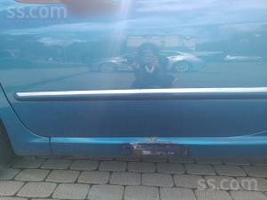Blue Peugeot 307 2008 in Riga, with an engine capacity of 2.00 L and mileage of 319 thousand km for 2000 €, photo 7 on AUTOMOTO.COM.LV