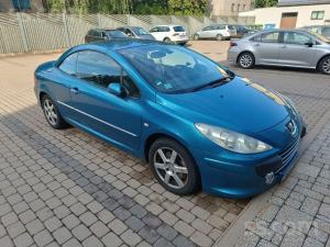Blue Peugeot 307 2008 in Riga, with an engine capacity of 2.00 L and mileage of 319 thousand km for 2000 €, photo 14 on AUTOMOTO.COM.LV