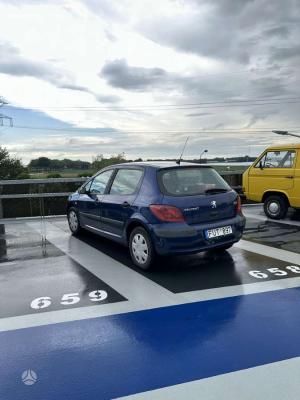 Zils Peugeot 307 2002 Mažeikiai, ar dzinēja tilpumu 1.59 L un nobraukumu 142 tūkst. km par 700 €, foto 5 vietnē AUTOMOTO.COM.LV