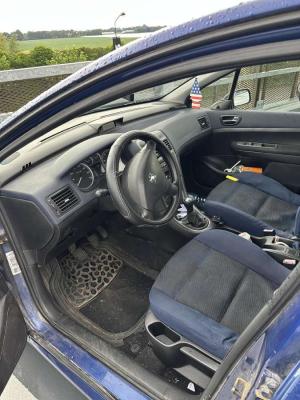 Zils Peugeot 307 2002 Mažeikiai, ar dzinēja tilpumu 1.59 L un nobraukumu 142 tūkst. km par 700 €, foto 6 vietnē AUTOMOTO.COM.LV