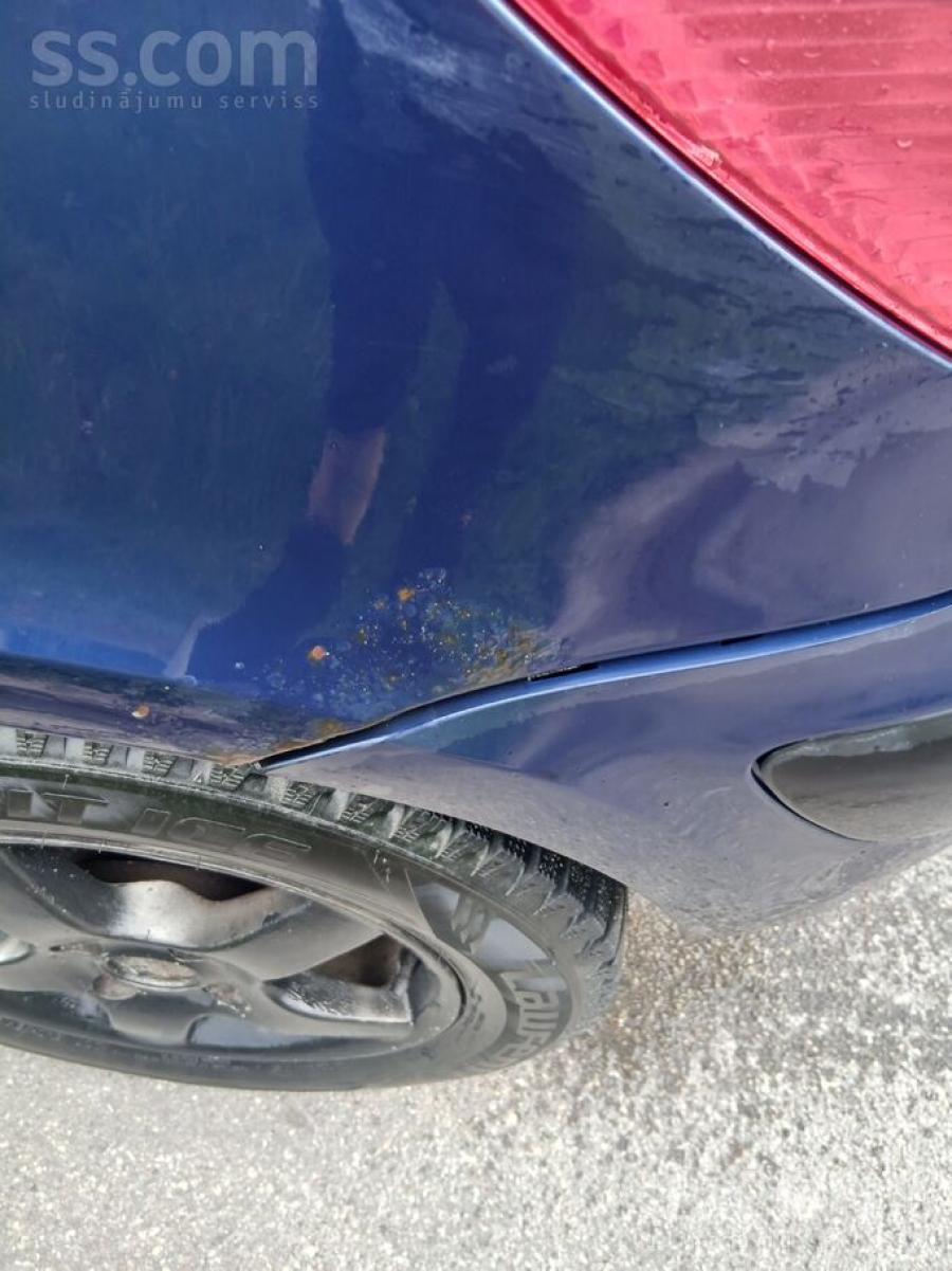 Zils Peugeot 307 2002 Kuldīga, ar dzinēja tilpumu 2.00 L un nobraukumu 473 tūkst. km par 800 €, foto 7 vietnē AUTOMOTO.COM.LV