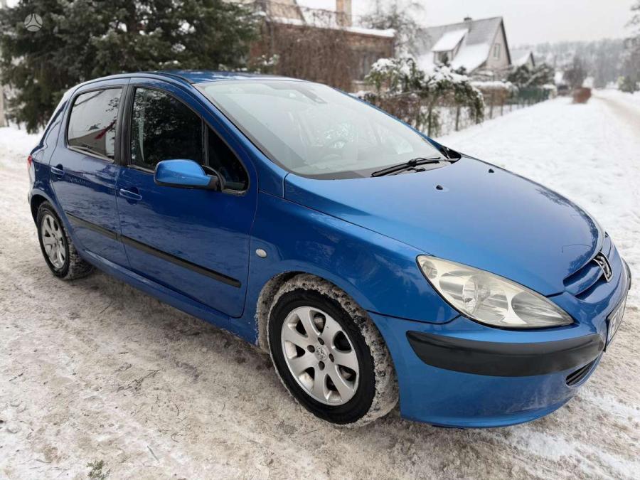 Blue Peugeot 307 2003 in Kaunas, with an engine capacity of 2.00 L and mileage of 251 thousand km for 1250 €, photo 4 on AUTOMOTO.COM.LV