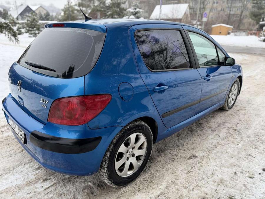 Blue Peugeot 307 2003 in Kaunas, with an engine capacity of 2.00 L and mileage of 251 thousand km for 1250 €, photo 7 on AUTOMOTO.COM.LV