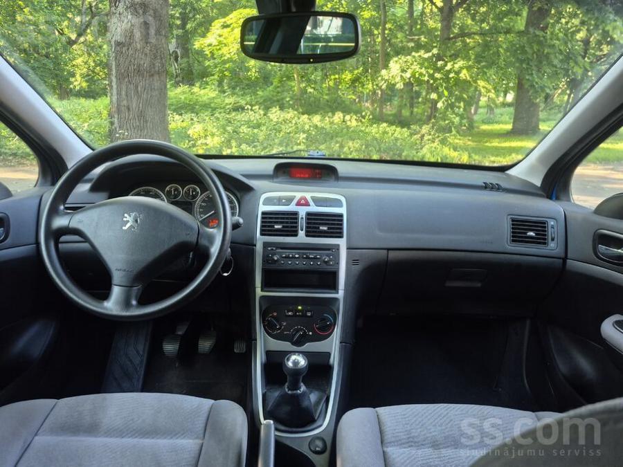 Zils Peugeot 307 2003 Rīga, ar dzinēja tilpumu 1.60 L un nobraukumu 250 tūkst. km par 1300 €, foto 13 vietnē AUTOMOTO.COM.LV