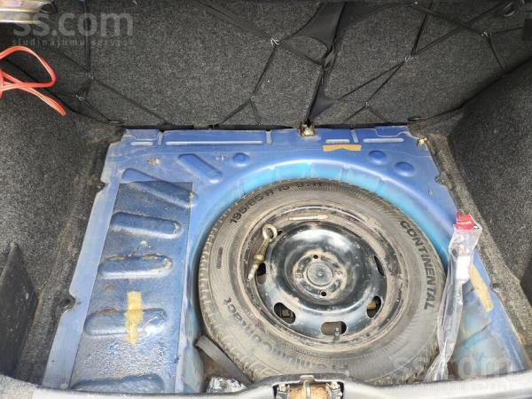 Синий Пежо 307 2003 в Даугавпилс, объемом двигателя 1.60 л и пробегом 243 тыс. км за 1400 €, фото 7 на AUTOMOTO.COM.LV