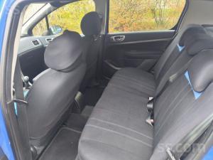 Zils Peugeot 307 2003 Daugavpils, ar dzinēja tilpumu 1.60 L un nobraukumu 243 tūkst. km par 1400 €, foto 9 vietnē AUTOMOTO.COM.LV