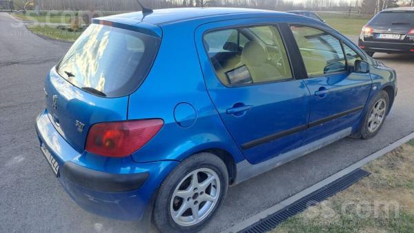 Blue Peugeot 307 2004 in Ogre, with an engine capacity of 2.00 L and mileage of 360 thousand km for 600 €, photo 4 on AUTOMOTO.COM.LV
