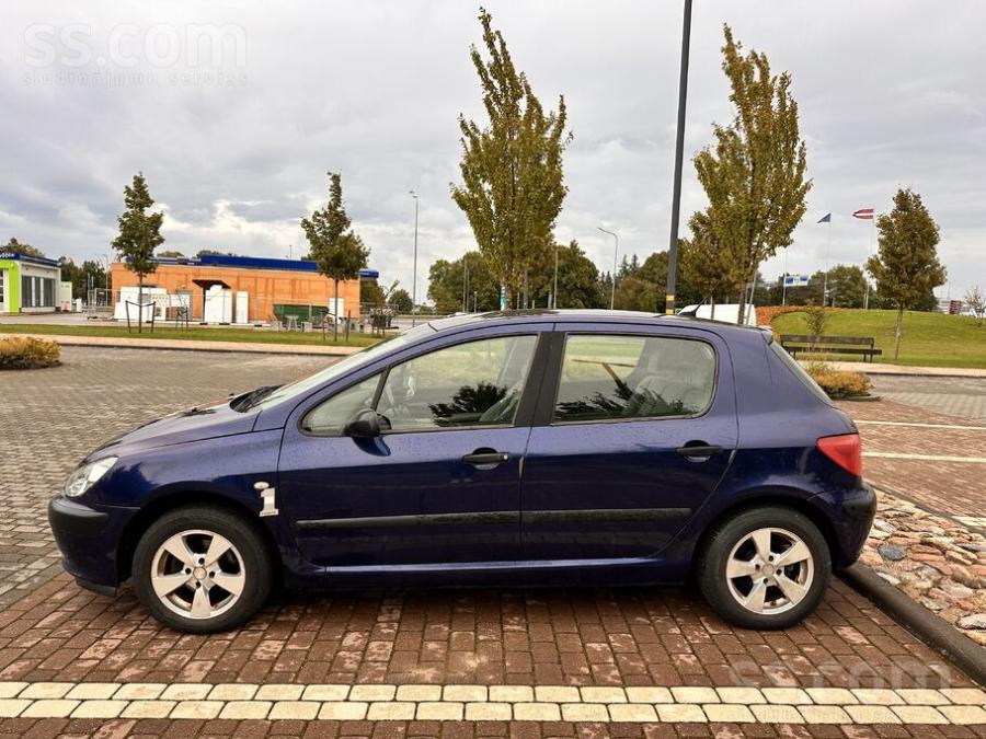 Zils Peugeot 307 2004 Ventspils, ar dzinēja tilpumu 1.60 L un nobraukumu 201 tūkst. km par 1200 €, foto 4 vietnē AUTOMOTO.COM.LV