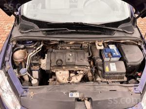 Zils Peugeot 307 2004 Ventspils, ar dzinēja tilpumu 1.60 L un nobraukumu 201 tūkst. km par 1200 €, foto 7 vietnē AUTOMOTO.COM.LV