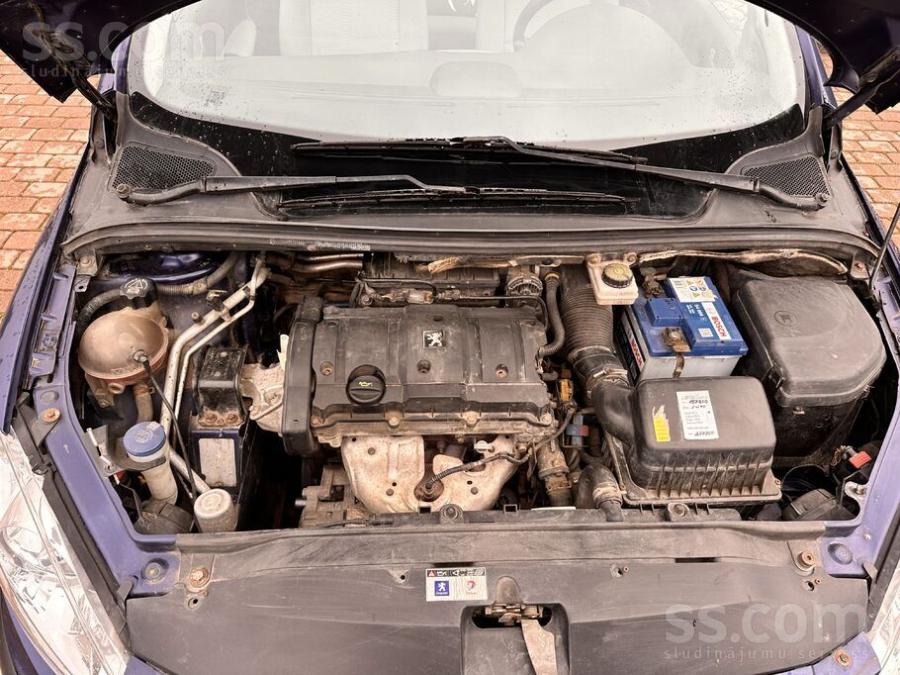 Zils Peugeot 307 2004 Ventspils, ar dzinēja tilpumu 1.60 L un nobraukumu 201 tūkst. km par 1200 €, foto 7 vietnē AUTOMOTO.COM.LV