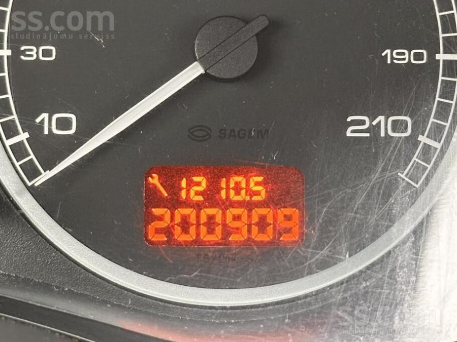 Zils Peugeot 307 2004 Ventspils, ar dzinēja tilpumu 1.60 L un nobraukumu 201 tūkst. km par 1200 €, foto 12 vietnē AUTOMOTO.COM.LV