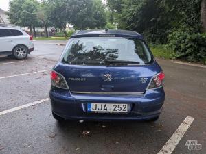 Синий Пежо 307 2004 в Клайпеда, объемом двигателя 2.00 л и пробегом 260 тыс. км за 1050 €, фото 4 на AUTOMOTO.COM.LV