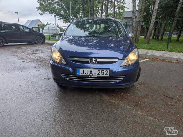 Blue Peugeot 307 2004 in Klaipeda, with an engine capacity of 2.00 L and mileage of 260 thousand km for 1050 €, photo 6 on AUTOMOTO.COM.LV