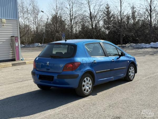 Blue Peugeot 307 2005 in Klaipeda, with an engine capacity of 2.00 L and mileage of 280 thousand km for 1250 €, photo 4 on AUTOMOTO.COM.LV