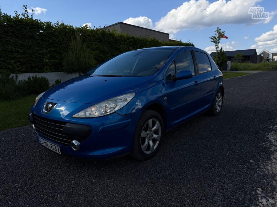 Blue Peugeot 307 2005 in Vilnius, with an engine capacity of 1.60 L and mileage of 288 thousand km for 1450 €, photo 1 on AUTOMOTO.COM.LV