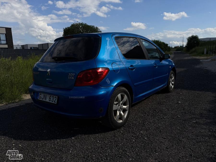 Blue Peugeot 307 2005 in Vilnius, with an engine capacity of 1.60 L and mileage of 288 thousand km for 1450 €, photo 5 on AUTOMOTO.COM.LV