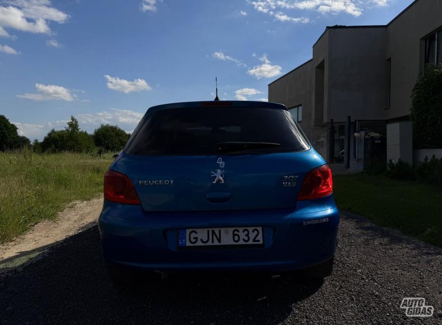 Blue Peugeot 307 2005 in Vilnius, with an engine capacity of 1.60 L and mileage of 288 thousand km for 1450 €, photo 6 on AUTOMOTO.COM.LV