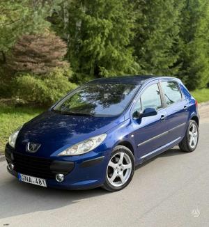 Peugeot 307 2005 in Vilnius on AUTOMOTO.COM.LV Blue Peugeot 307 2005 in Vilnius, with an engine capacity of 2.00 L and mileage of 361 thousand km for 850 €, photo 1 on AUTOMOTO.COM.LV