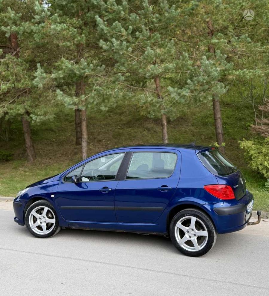Blue Peugeot 307 2005 in Vilnius, with an engine capacity of 2.00 L and mileage of 361 thousand km for 850 €, photo 9 on AUTOMOTO.COM.LV