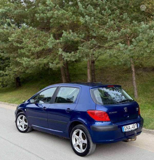 Blue Peugeot 307 2005 in Vilnius, with an engine capacity of 2.00 L and mileage of 361 thousand km for 850 €, photo 8 on AUTOMOTO.COM.LV