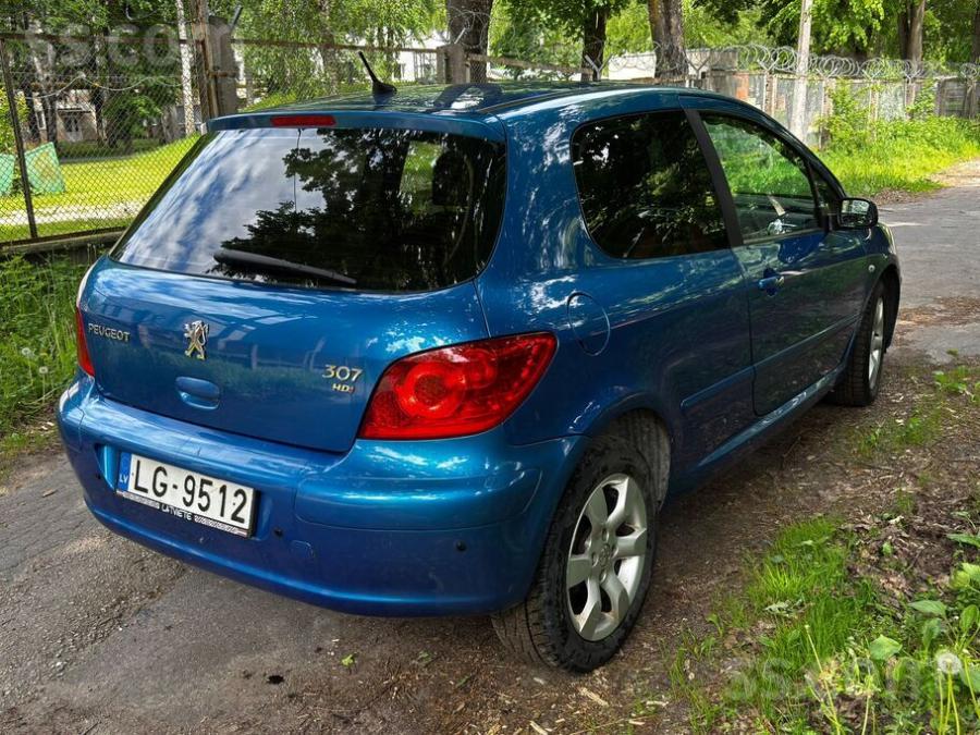 Zils Peugeot 307 2006 Rīga, ar dzinēja tilpumu 2.00 L un nobraukumu 267 tūkst. km par 1500 €, foto 4 vietnē AUTOMOTO.COM.LV