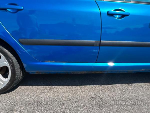 Zils Peugeot 307 2007 Tallina, ar dzinēja tilpumu 1.60 L un nobraukumu 157 tūkst. km par 1500 €, foto 4 vietnē AUTOMOTO.COM.LV
