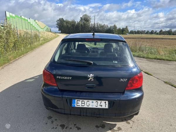 Пежо 307 2007 в Каунас на AUTOMOTO.COM.LV Синий Пежо 307 2007 в Каунас, объемом двигателя 1.59 л и пробегом 345 тыс. км за 450 €, фото 6 на AUTOMOTO.COM.LV
