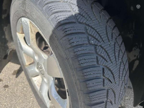 Пежо 307 2007 в Каунас на AUTOMOTO.COM.LV Синий Пежо 307 2007 в Каунас, объемом двигателя 1.59 л и пробегом 345 тыс. км за 450 €, фото 7 на AUTOMOTO.COM.LV