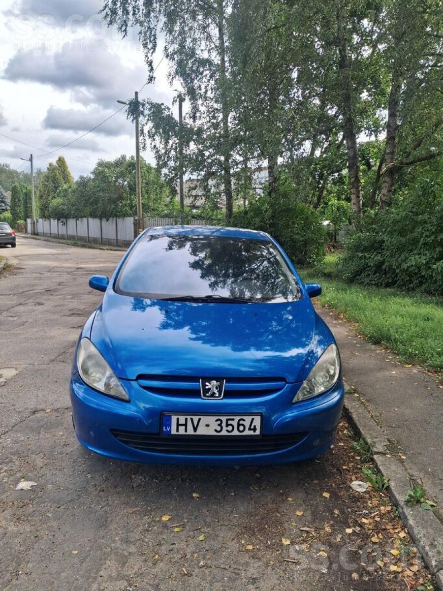 Zils Peugeot 307 2002 Rīga, ar dzinēja tilpumu 1.60 L un nobraukumu 235 tūkst. km par 900 €, foto 7 vietnē AUTOMOTO.COM.LV