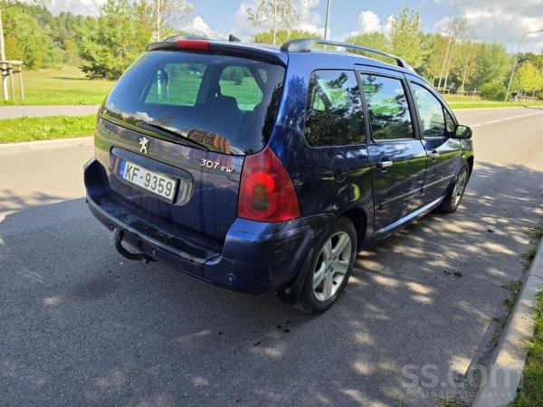 Blue Peugeot 307 2004 in Daugavpils, with an engine capacity of 2.00 L and mileage of 270 thousand km for 1350 €, photo 4 on AUTOMOTO.COM.LV
