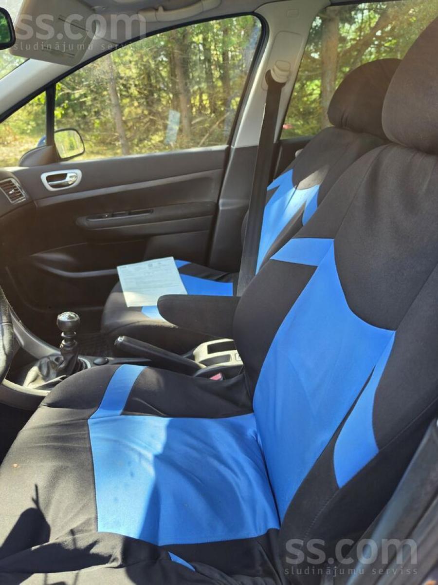 Zils Peugeot 307 2004 Daugavpils, ar dzinēja tilpumu 2.00 L un nobraukumu 270 tūkst. km par 1350 €, foto 7 vietnē AUTOMOTO.COM.LV