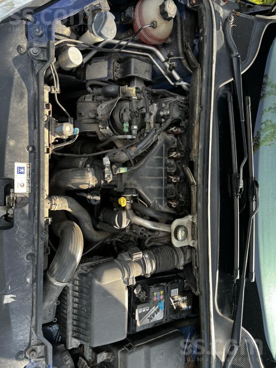 Zils Peugeot 307 2004 Krāslava, ar dzinēja tilpumu 2.00 L un nobraukumu 296 tūkst. km par 720 €, foto 9 vietnē AUTOMOTO.COM.LV