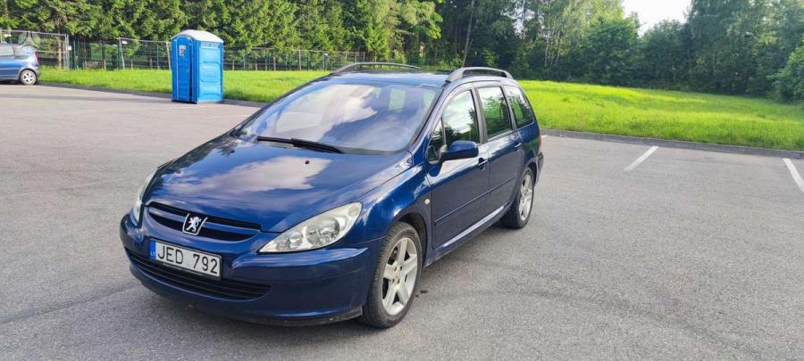 Zils Peugeot 307 2005 Viļņa, ar dzinēja tilpumu 2.00 L un nobraukumu 320 tūkst. km par 1000 €, foto 1 vietnē AUTOMOTO.COM.LV