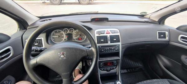 Blue Peugeot 307 2005 in Vilnius, with an engine capacity of 2.00 L and mileage of 320 thousand km for 1000 €, photo 4 on AUTOMOTO.COM.LV