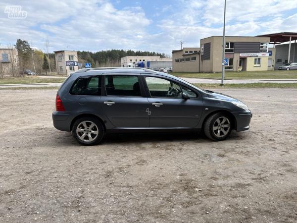 Blue Peugeot 307 2007 in Anyksciai, with an engine capacity of 1.60 L and mileage of 211 thousand km for 680 €, photo 6 on AUTOMOTO.COM.LV