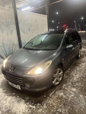 Blue Peugeot 307 2008 in Kaunas, with an engine capacity of 2.00 L and mileage of 333 thousand km for 1450 €, photo 3 on AUTOMOTO.COM.LV