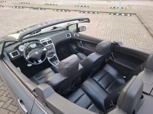 Peugeot 307 2004 in Silute, with an engine capacity of 2.00 L and mileage of 284 thousand km for 1000 €, photo 8 on AUTOMOTO.COM.LV