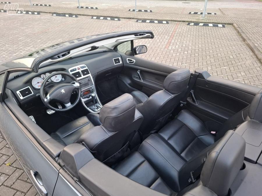 Peugeot 307 2004 in Silute, with an engine capacity of 2.00 L and mileage of 284 thousand km for 1000 €, photo 8 on AUTOMOTO.COM.LV