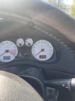 Peugeot 307 2005 in Alytus, with an engine capacity of 2.00 L and mileage of 170 thousand km for 1599 €, photo 8 on AUTOMOTO.COM.LV