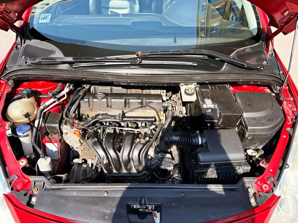 Peugeot 307 2007 in Tallinn, with an engine capacity of 2.00 L and mileage of 250 thousand km for 1499 €, photo 7 on AUTOMOTO.COM.LV