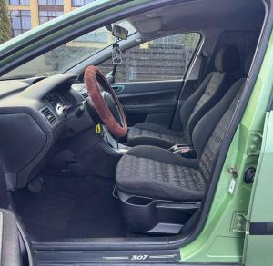 Green Peugeot 307 2002 in Vilnius, with an engine capacity of 1.60 L and mileage of 266 thousand km for 1500 €, photo 11 on AUTOMOTO.COM.LV